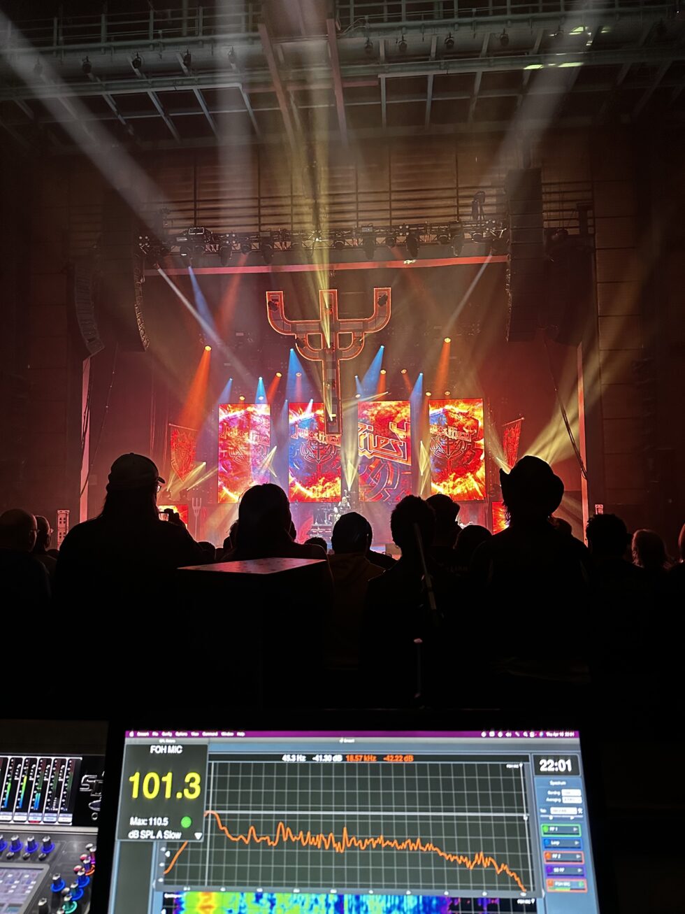 How to Choose a Measurement Microphone - samanthabooneaudio.com